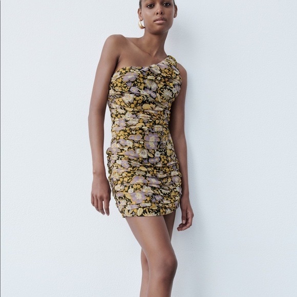 Zara | Dresses | Zara Floral Printed One Shoulder Ruched Cocktail Mini ...